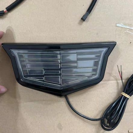 Cadillac XT6 Light Up Emblem - Cadillac Accessory